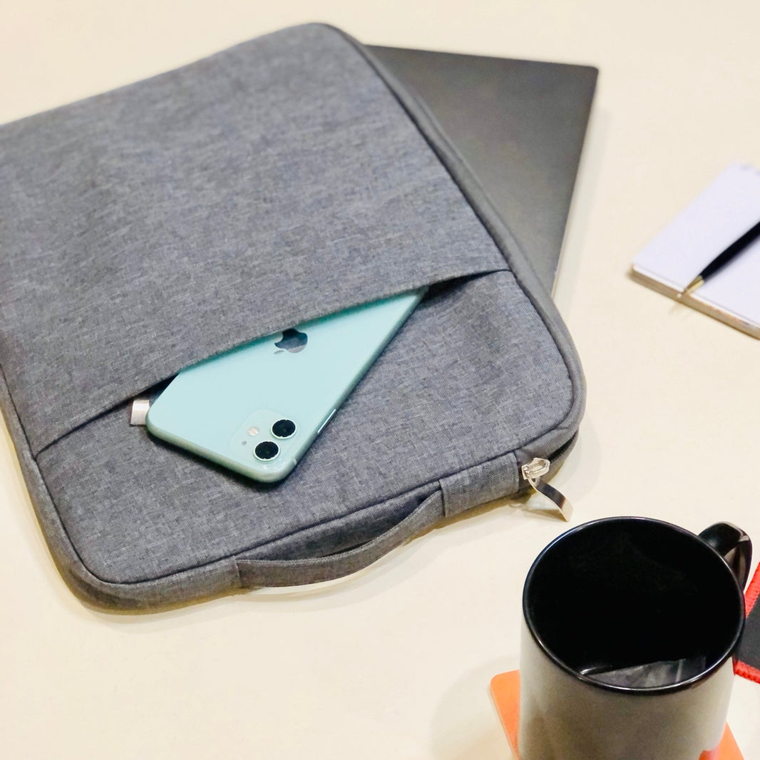 BREACHIT - Customized Laptop Sleeve Bag | Make Your Own