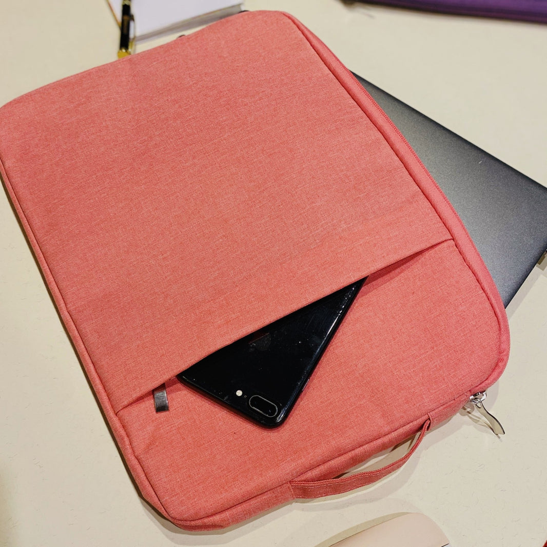 BREACHIT - Customized Laptop Sleeve Bag | Make Your Own