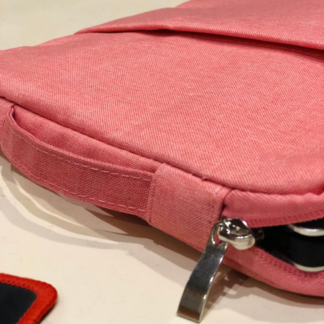 BREACHIT - Customized Laptop Sleeve Bag | Make Your Own