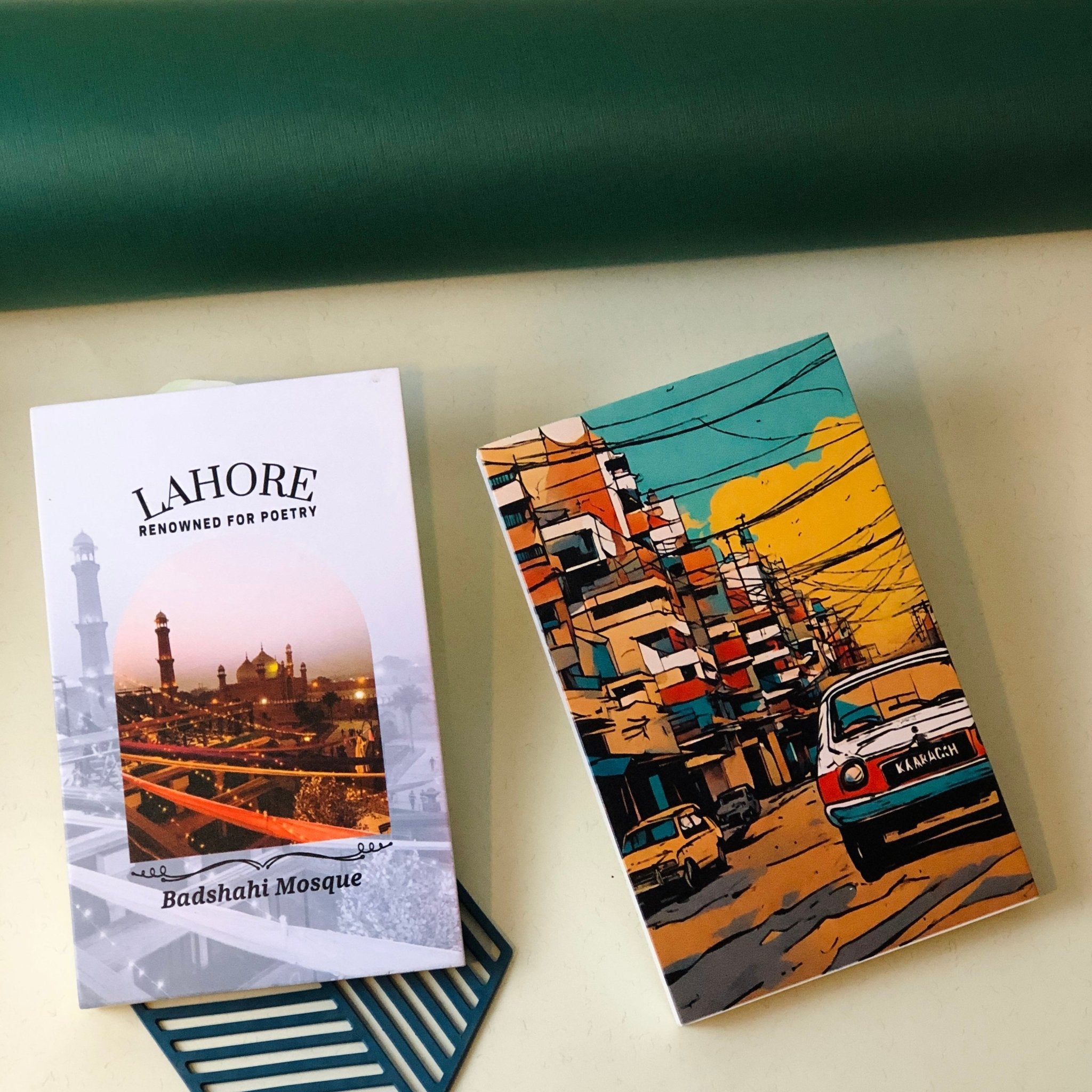 Buy Wall Frames With Cozy, Rustic Feel | BREACHIT